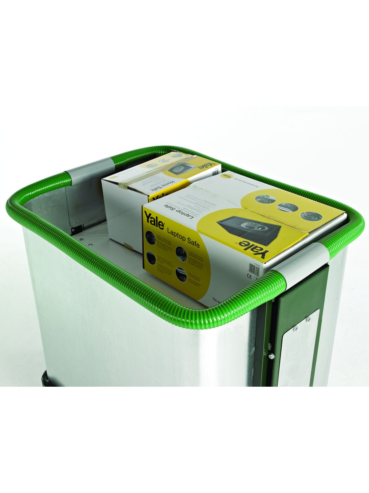 Self-Levelling Trolleys for Streamlined Operations | Premier